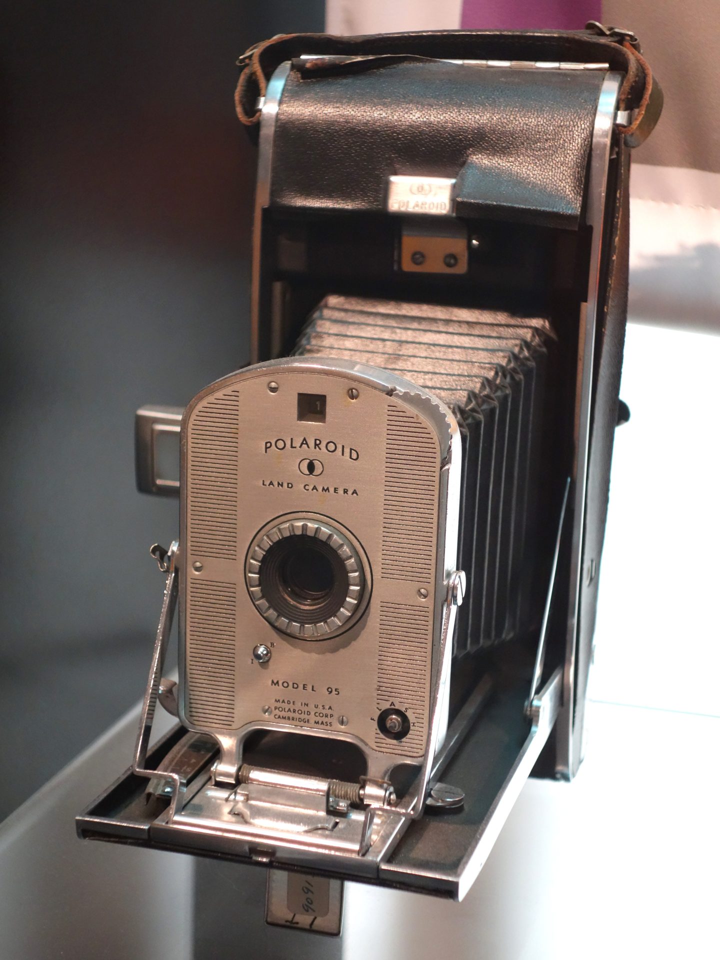 The Polaroid SX70 – and a little bit about the history of Instant ...